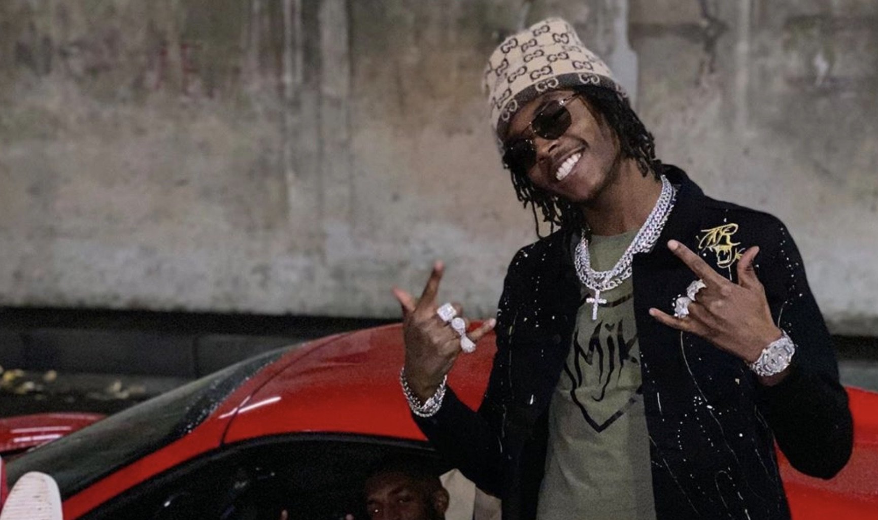 Le rappeur Koba LaD est en détention après une bagarre dans Paris ...